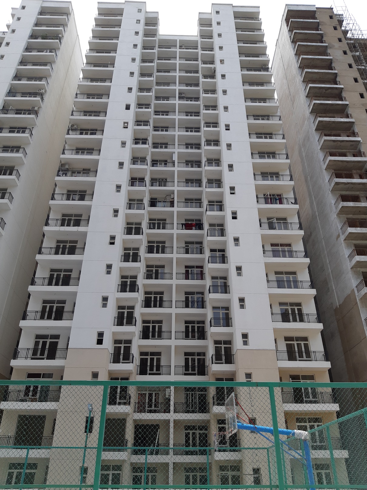 3 BHK Flats for sale in lucknow | 2 BHK Flats for Sale in Lucknow