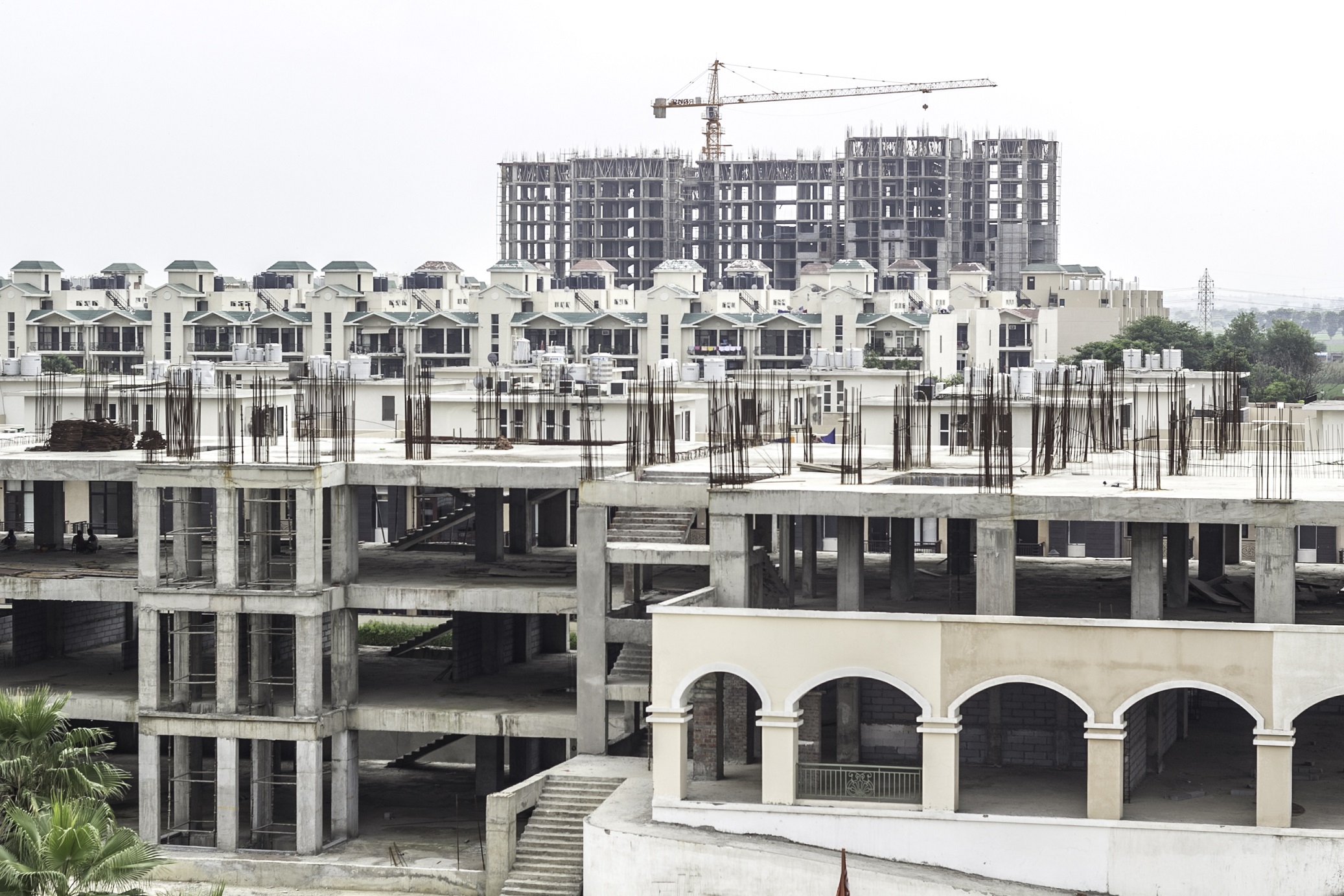 Buy Commercial Property in Ludhiana - Omaxe Royal Arcade