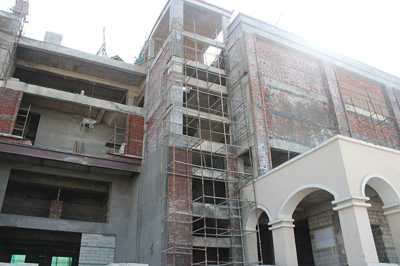 Buy Commercial Property in Ludhiana - Omaxe Royal Arcade