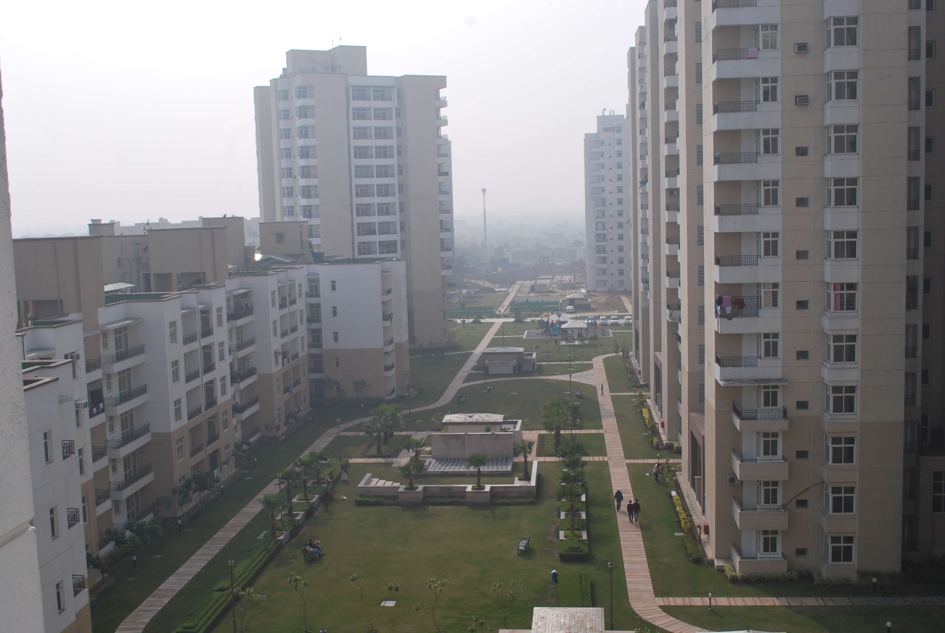 Flats in Greater Noida | 2 BHK, 3 BHK flats in Greater Noida - Omaxe ...