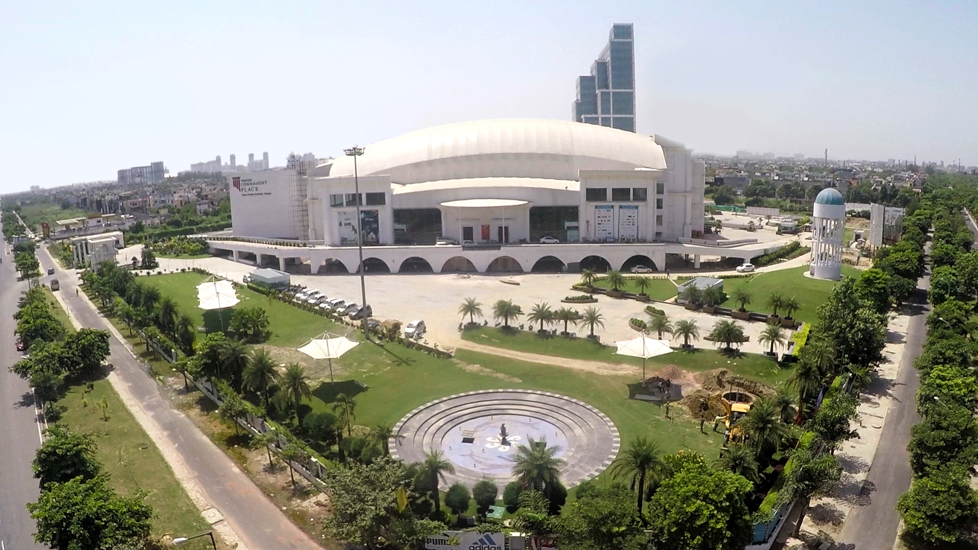 Commercial Property in Greater Noida - Omaxe Mall Connaught Place