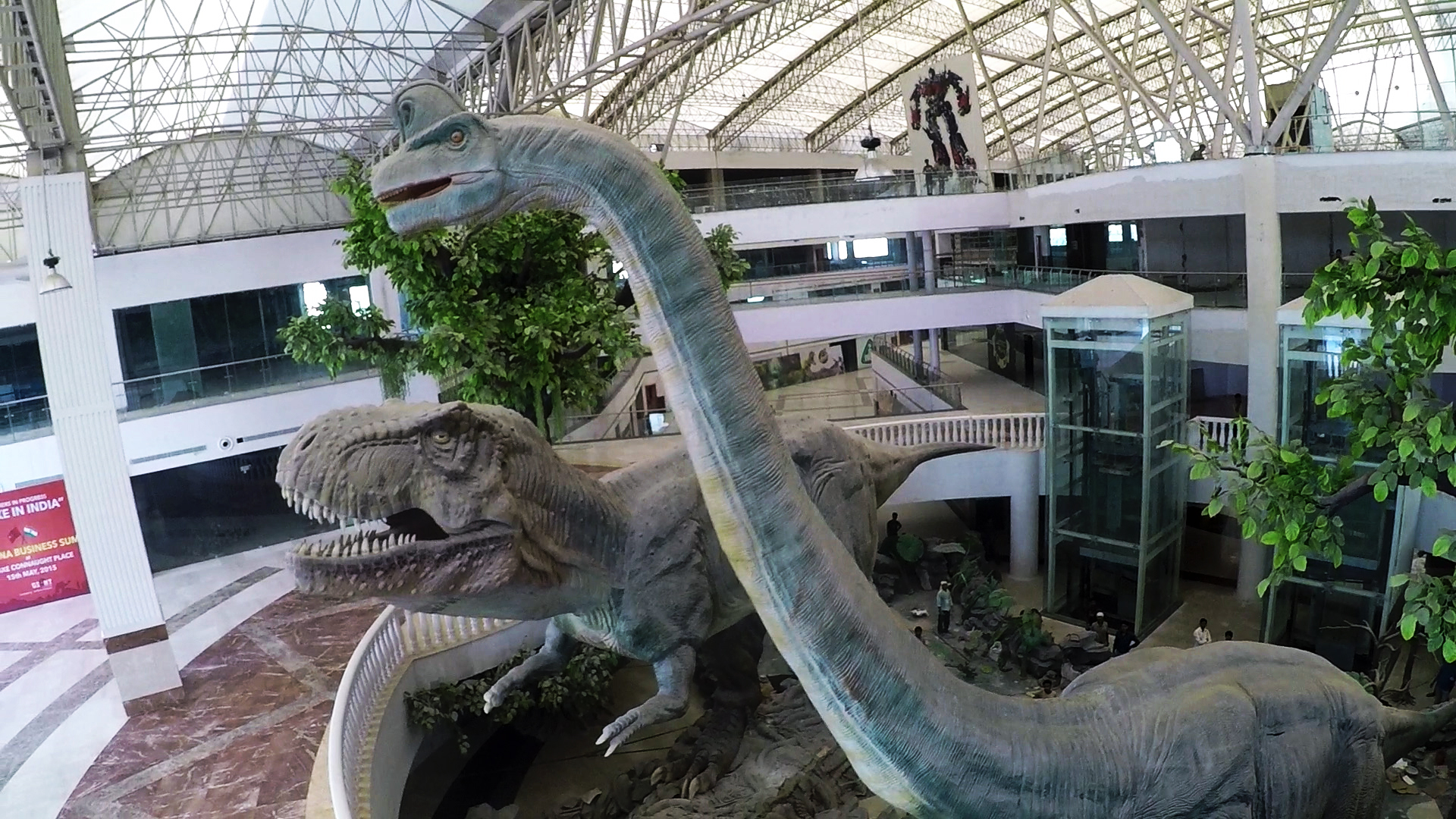 Commercial Property in Greater Noida - Omaxe Mall Connaught Place