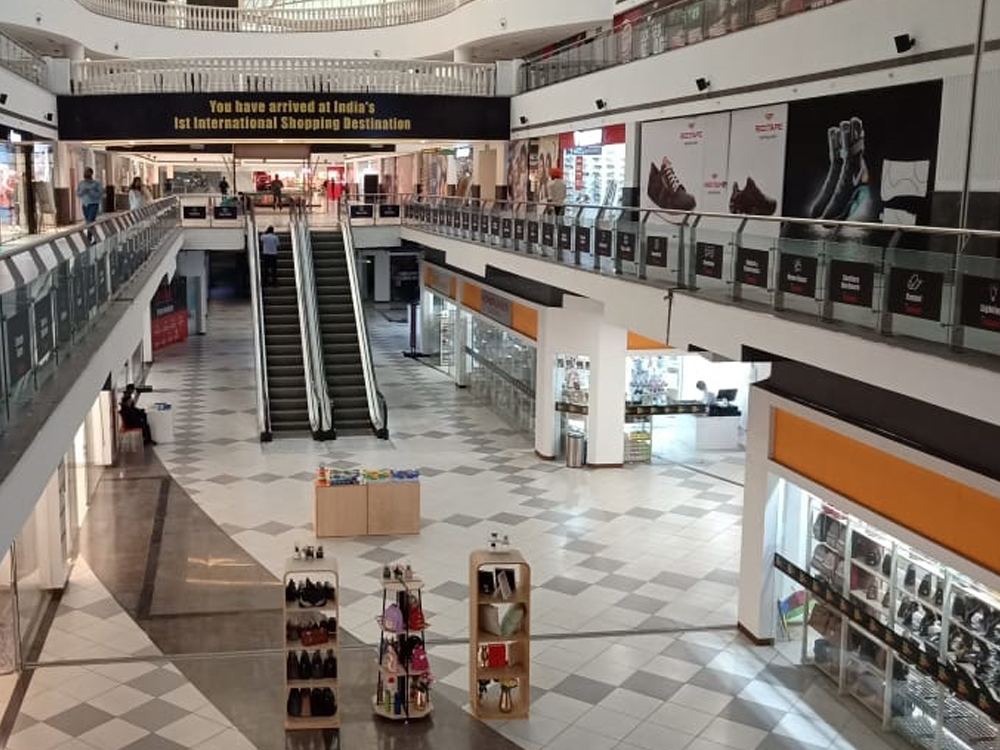 Commercial Property in Greater Noida - Omaxe Mall Connaught Place